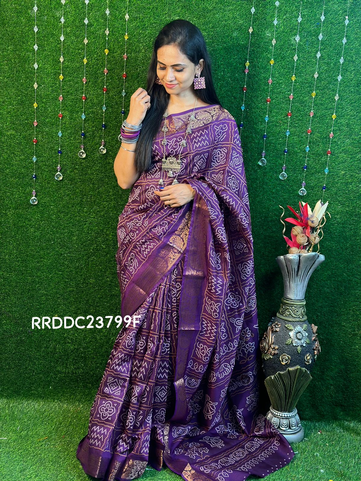 Below899 – Rishi Boutique