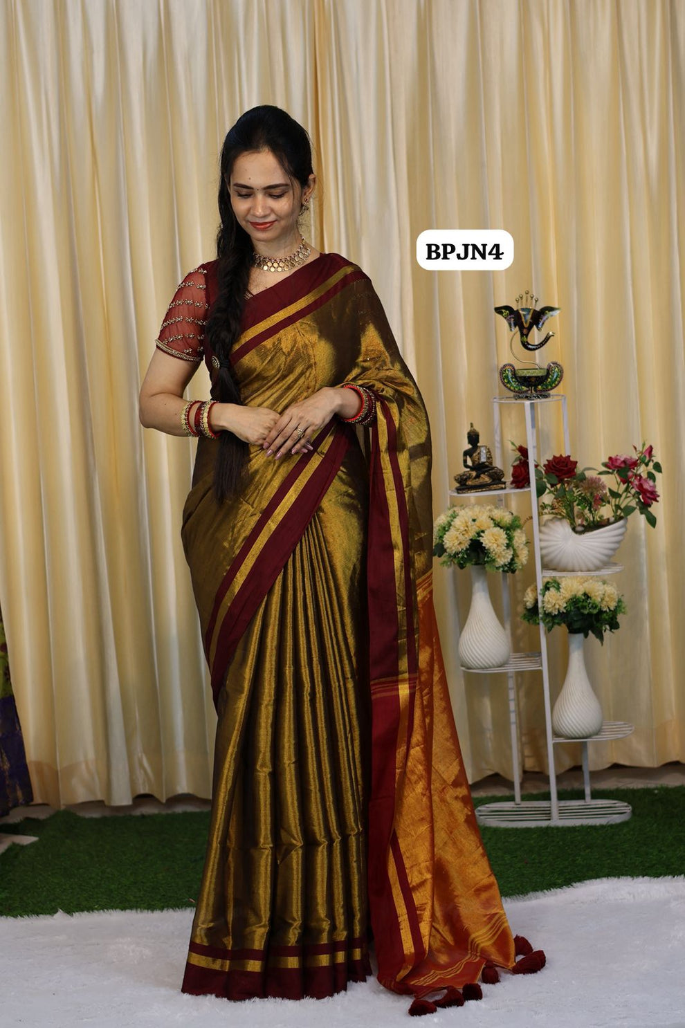 Premium soft khadhi tissue saree with running blouse😍🥳 – Rishi Boutique